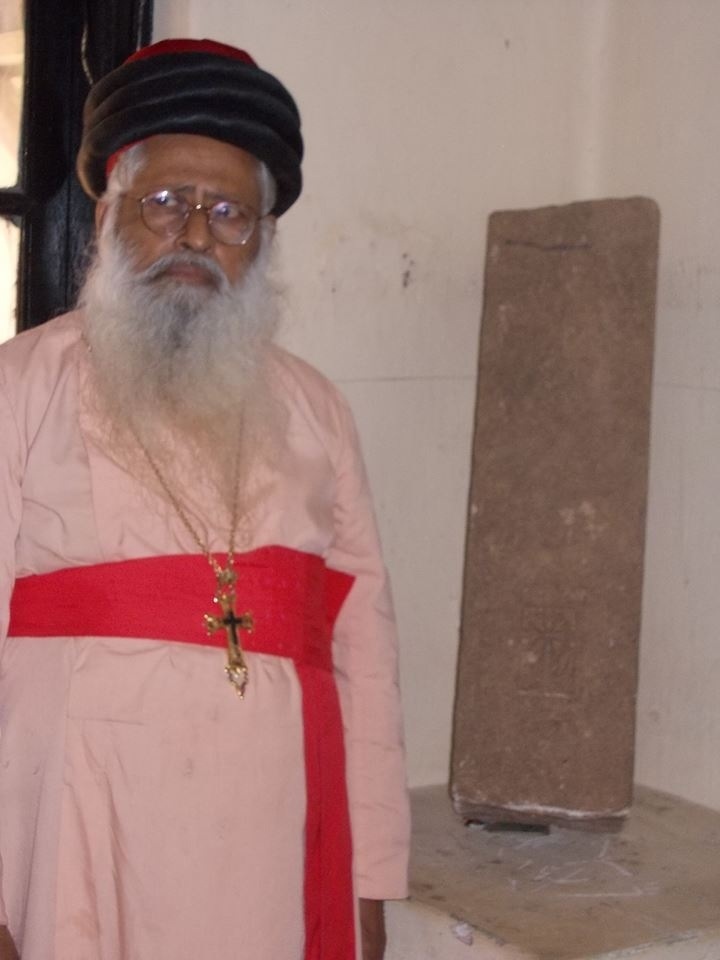 Mar Aprem Metropolitan Visits Ancient Anuradhapura Cross in Official ...